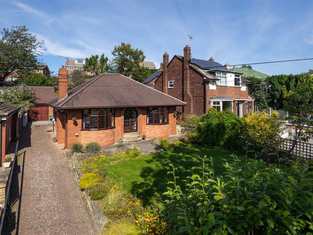 2 bed detached house for sale in Park Lane, Rothwell, Leeds LS26, £ ...