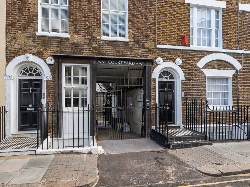 3 bed detached house to rent in Smith Street, Sloane Square, London SW3 ...