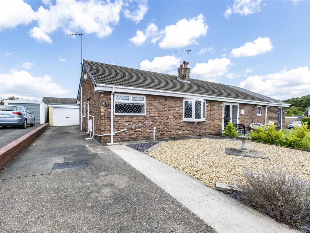 2 Bed Semi Detached Bungalow For Sale In Tansley Way Inkersall