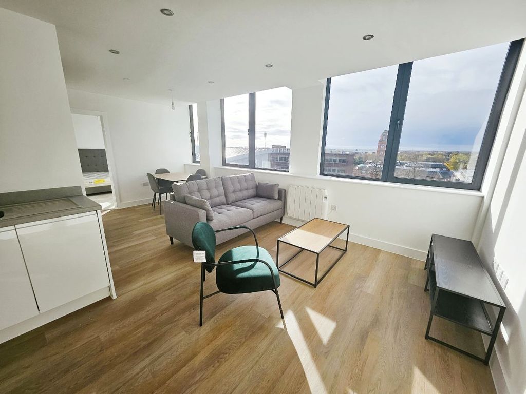 1 bed flat to rent in 605 Alexander House, Manchester M16, £1,100 pcm ...