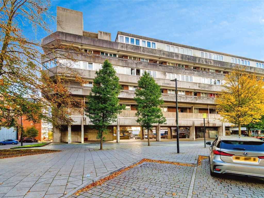 2 bed flat for sale in Commercial Road, Southampton, Hampshire SO15, £ ...