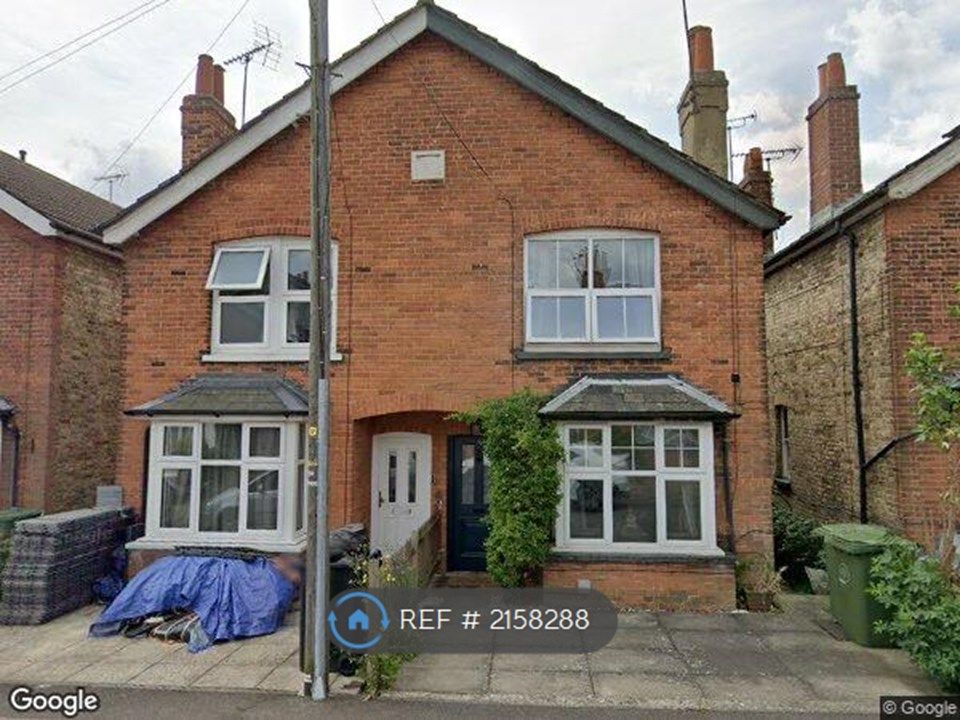 3 bed semi-detached house to rent in Donnington Road, Sevenoaks TN13, £2,100 pcm - Zoopla