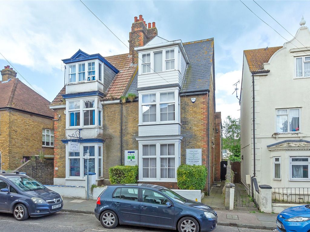 4 bed semi-detached house for sale in Park Road, Sittingbourne, Kent ...