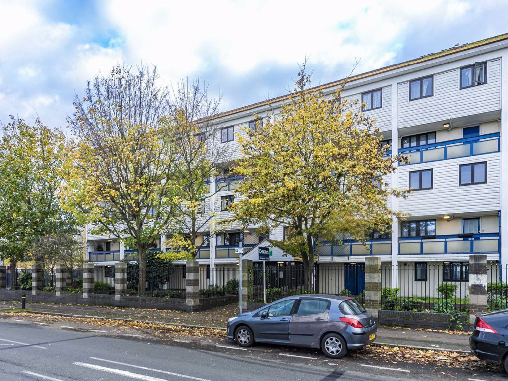 3 bed flat for sale in Mogden Lane, Isleworth TW7 - Zoopla