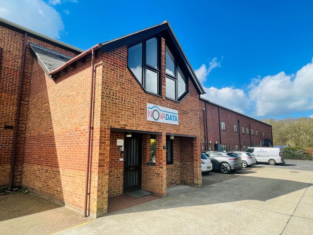 Light industrial to let in Blackwell Drive, Braintree CM7 - Zoopla
