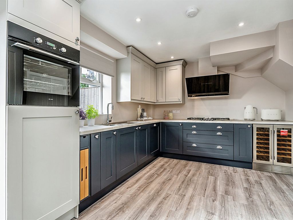 New home, 3 bed detached house for sale in Queens Close, Hythe ...