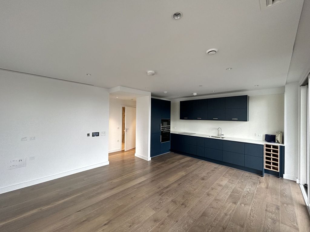 2 bed flat to rent in Postmark, Phoenix Place, Mount Pleasant, London ...