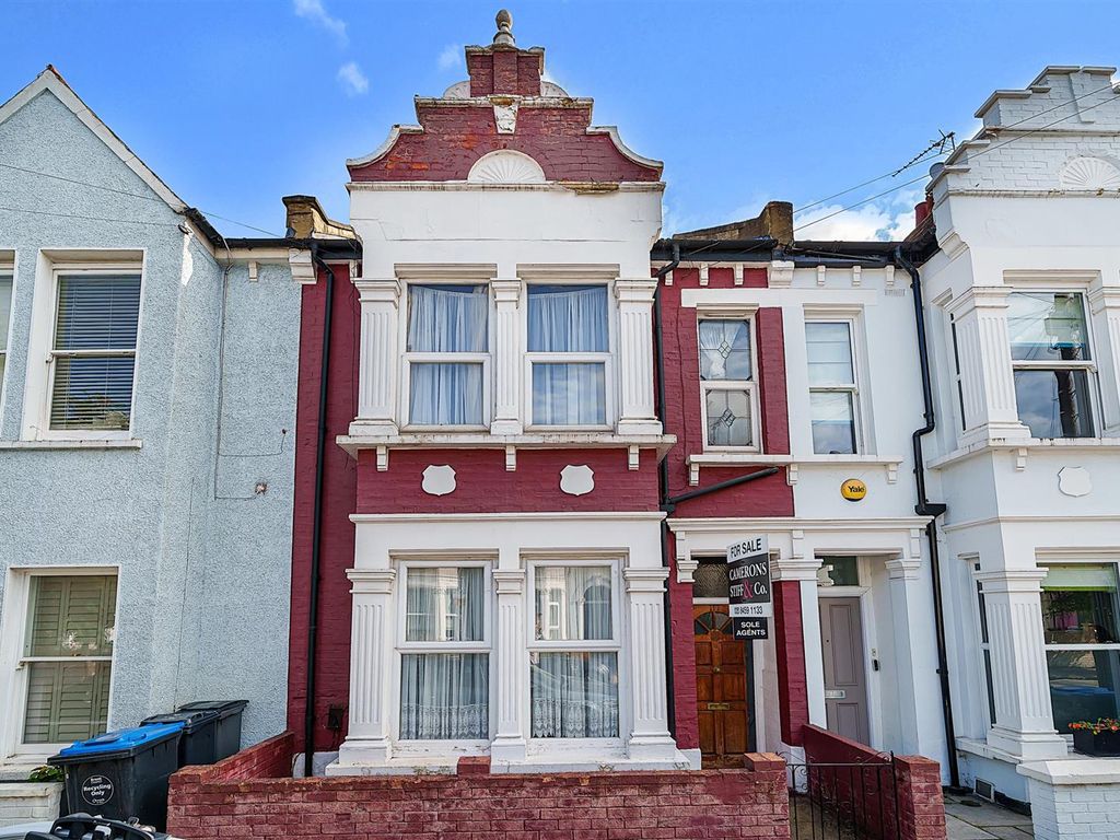 4 bed property for sale in Glengall Road, London NW6, £1,100,000 - Zoopla
