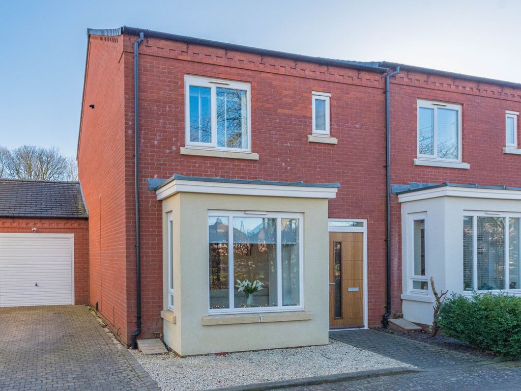 3 Bed End Terrace House For Sale In Cofton Park Close Rednal