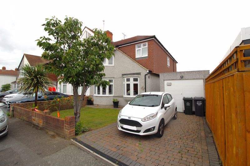 5 bed semi-detached house for sale in Heathview Crescent, Dartford DA1 - Zoopla