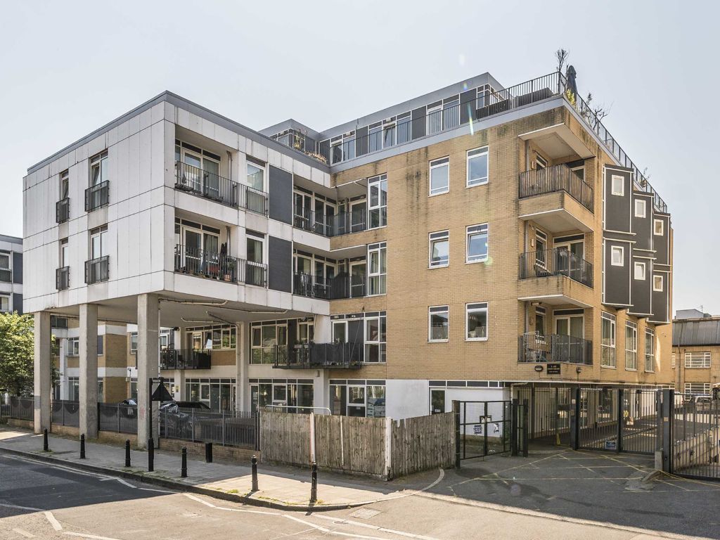 2 bed flat for sale in Hacon Square, Richmond Road, London E8, £535,000 ...
