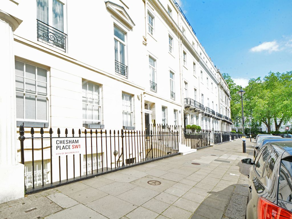 2 bed flat for sale in Chesham Place, London SW1X, £2,150,000 - Zoopla