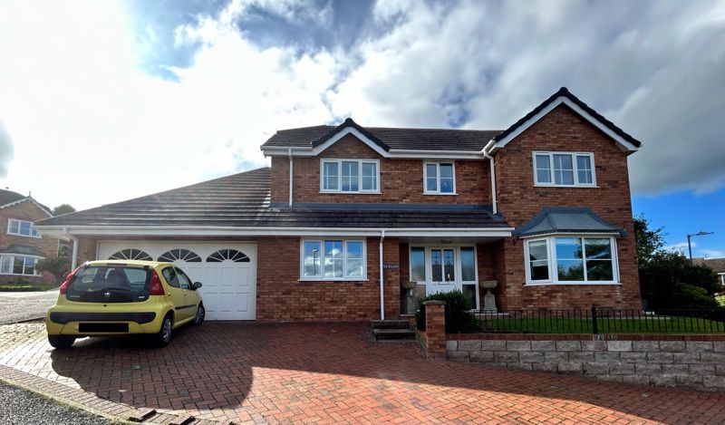 4 bed detached house for sale in Bryn Awel, Old Colwyn, Colwyn Bay LL29 ...