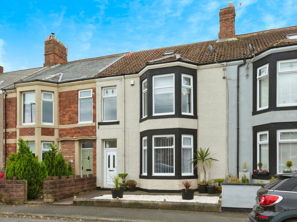 4 bed terraced house for sale in Argyle Terrace, Newbiggin-By-The-Sea ...