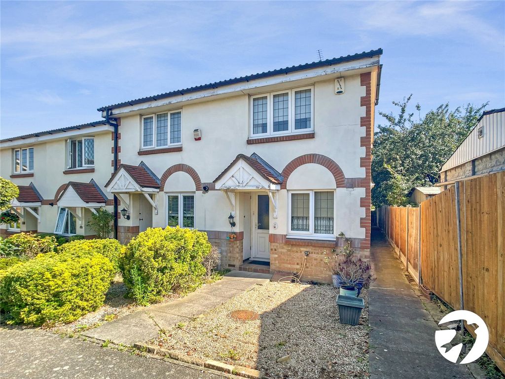 2 Bed End Terrace House For Sale In Turner Court West Dartford Kent