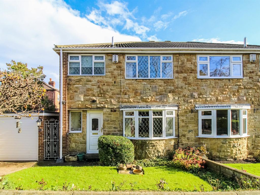 3 Bed Semi Detached House For Sale In Karon Drive Horbury Wakefield