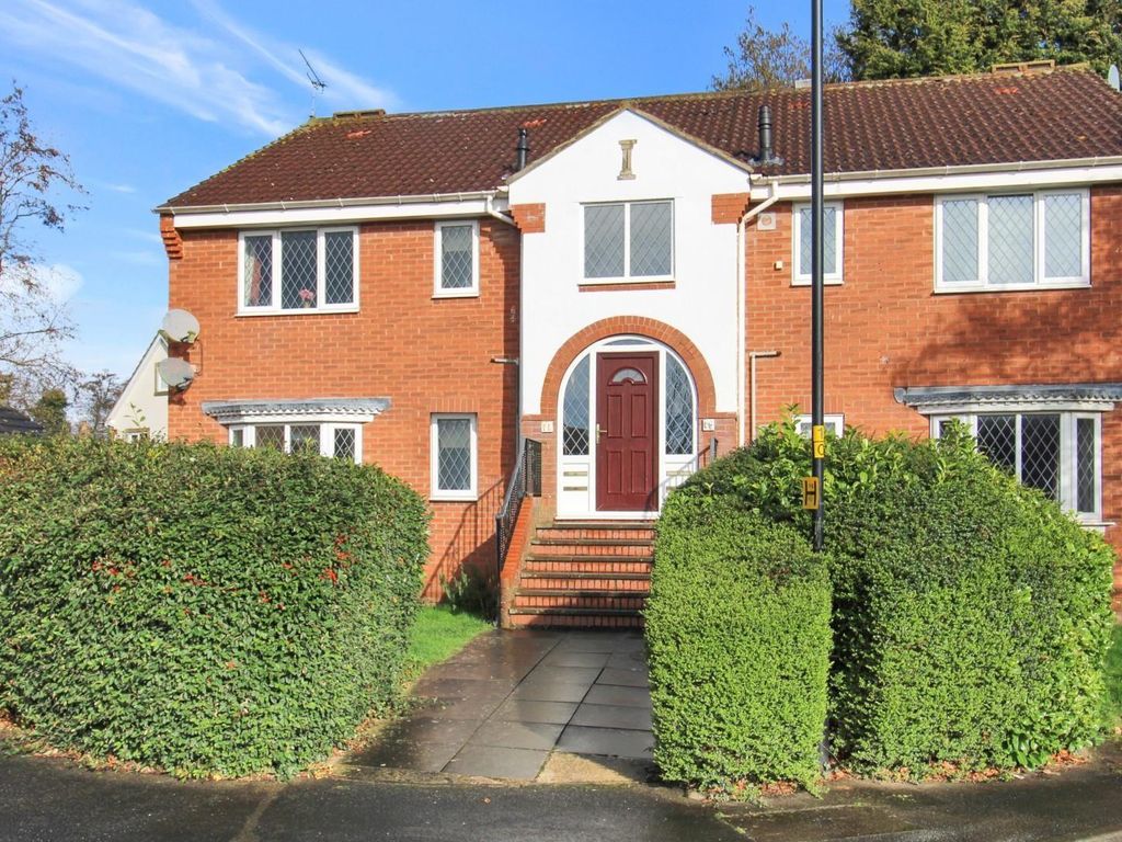 2 bed property for sale in Skelldale Close, Ripon HG4, £120,000 - Zoopla
