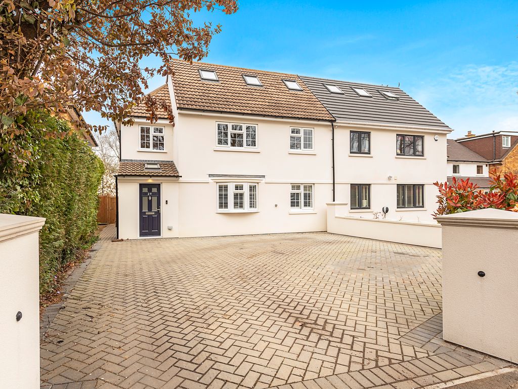 6 bed detached house to rent in Marshalswick Lane, St Albans ...