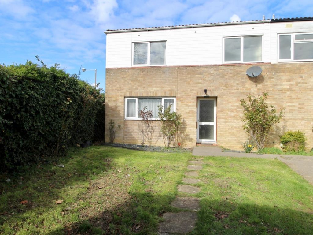 3 bed end terrace house for sale in Aldermead, Stacey Bushes, Milton ...