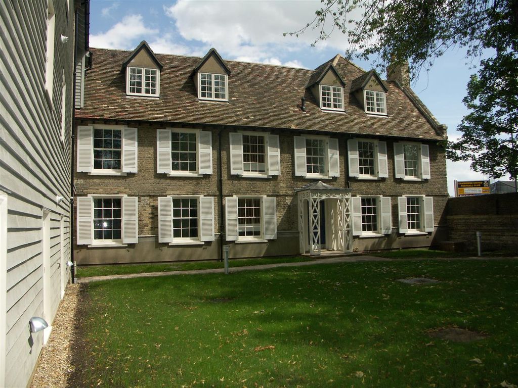 2 bed flat to rent in Flat 7, Old Paper Mill, Ditton Walk, Cambridge ...