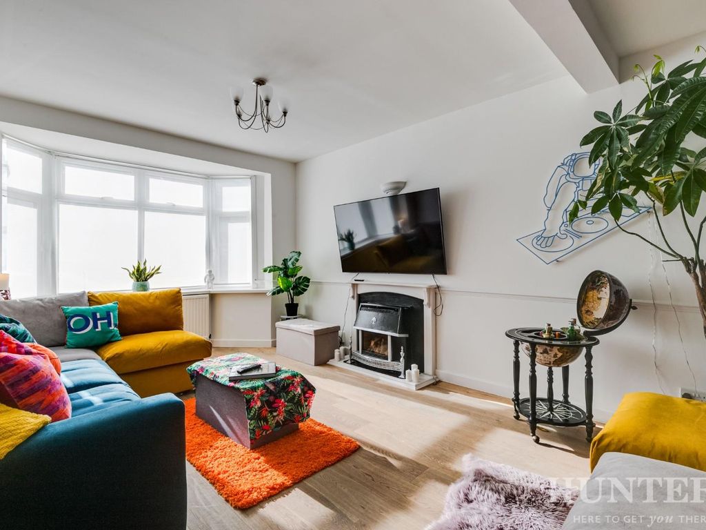 3 bed end terrace house to rent in Brantwood Road, London N17, £2,200 ...