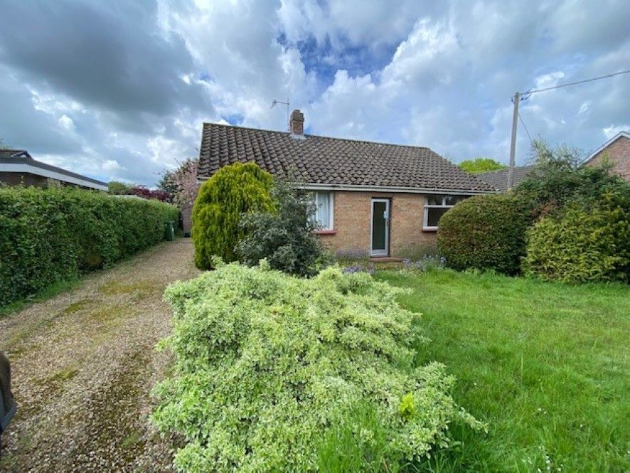 3 bed detached bungalow for sale in 19 Grove Road, Hethersett, Norwich ...