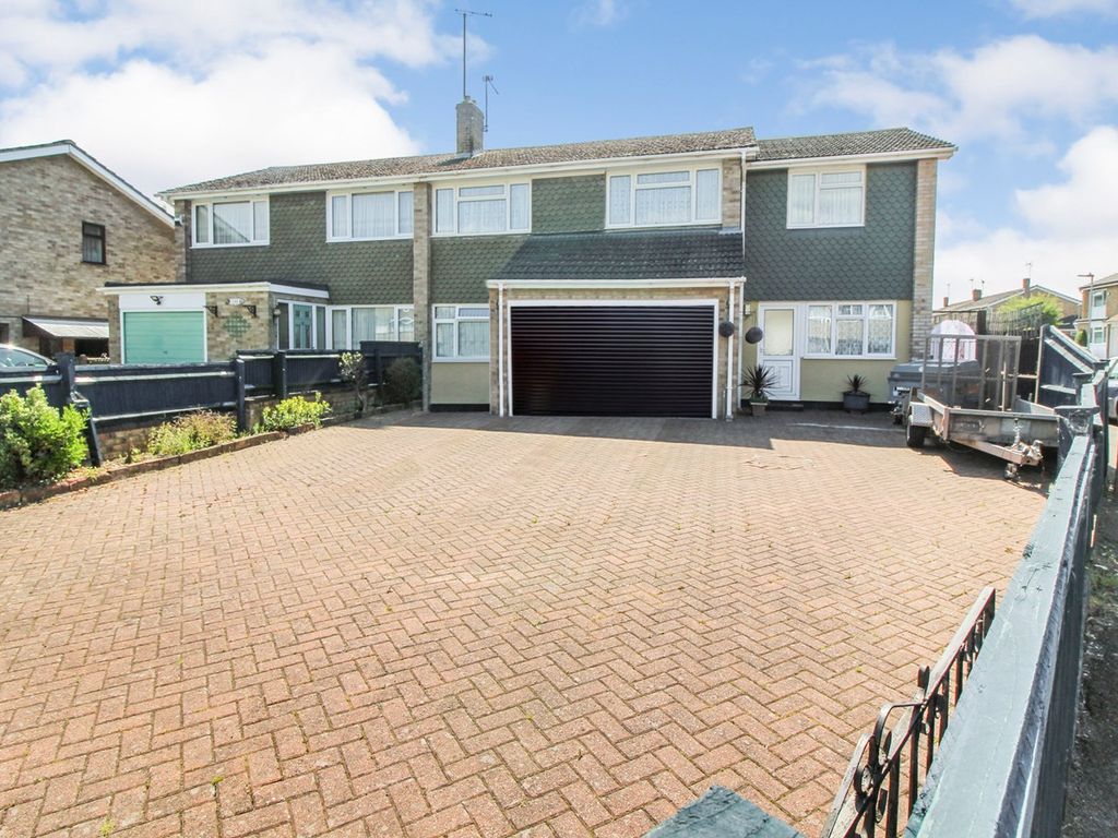 5 bed semi-detached house for sale in Circuit Lane, Reading RG30 - Zoopla