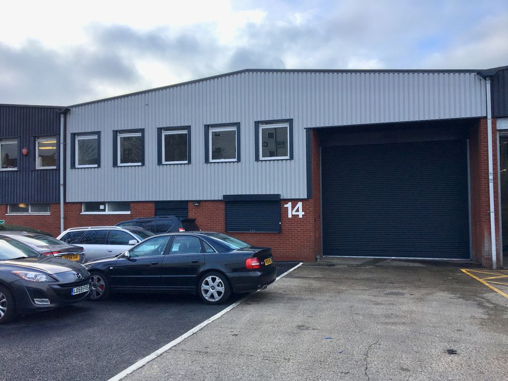 Light industrial to let in Unit 14 Kingsbury Trading Estate, Barningham ...