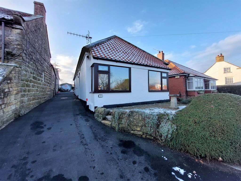 2 bed detached bungalow for sale in Overgreen Lane, Burniston ...
