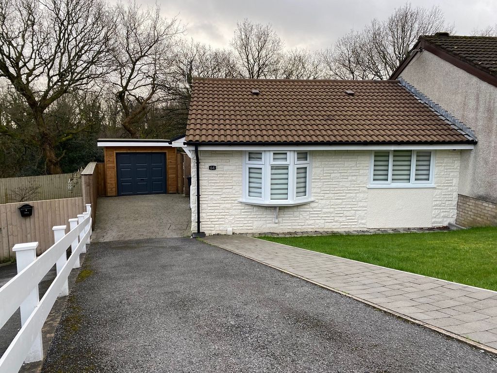 2 Bed Semi Detached Bungalow For Sale In Bay View Gardens Skewen