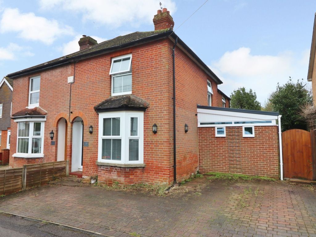 3 Bed Semi Detached House For Sale In Pretoria Road Hedge End So30 £