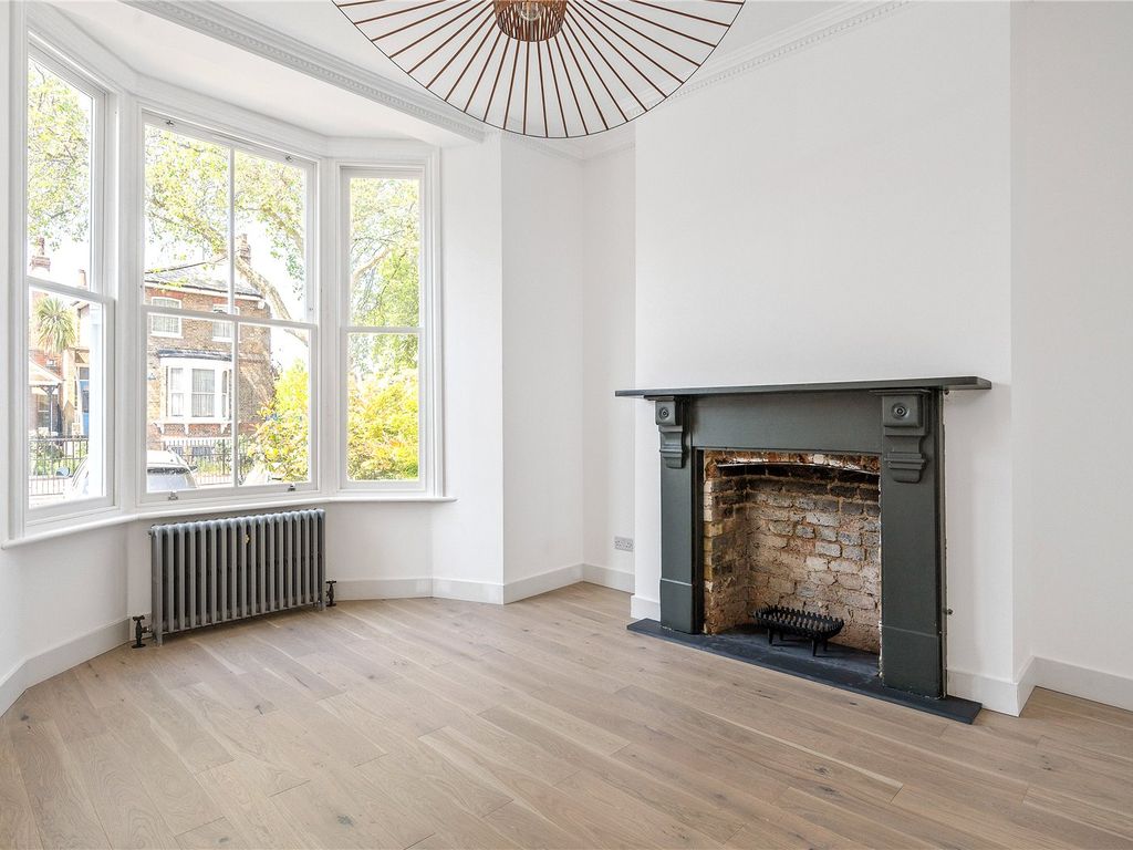 4 bed terraced house to rent in Colvestone Crescent, London E8 - Zoopla
