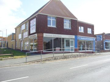 Office to let in South Coast Road, Peacehaven BN10, £2,600 pa - Zoopla