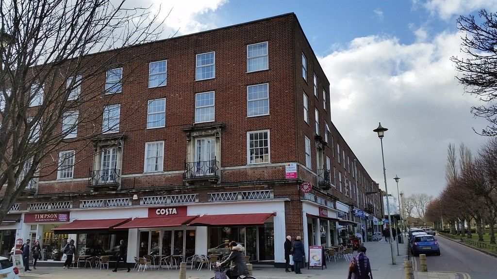 1 bed flat to rent in Howardsgate, Welwyn Garden City AL8, £1,050 pcm ...