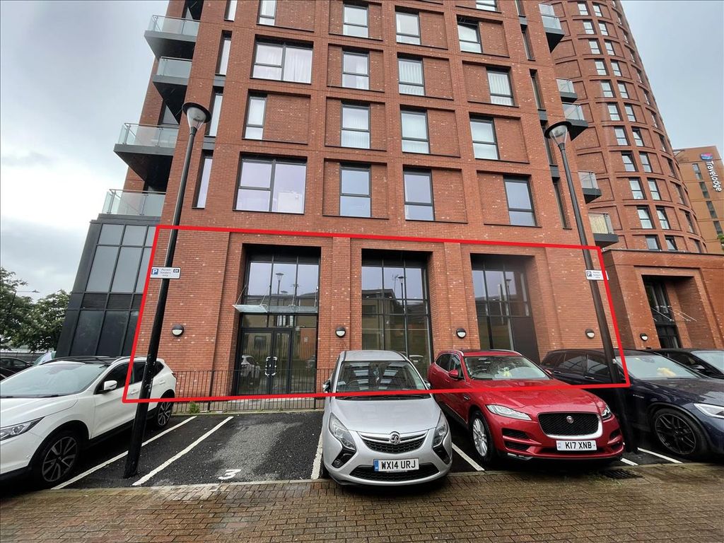 Property for sale in Orchard Wharf, Avalon Point, 1 Silvocea Way, Tower ...