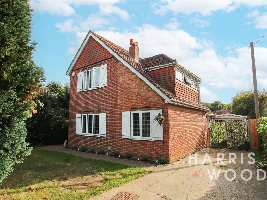 4 Bed Detached House For Sale In Ipswich Road Colchester Essex Co4 £
