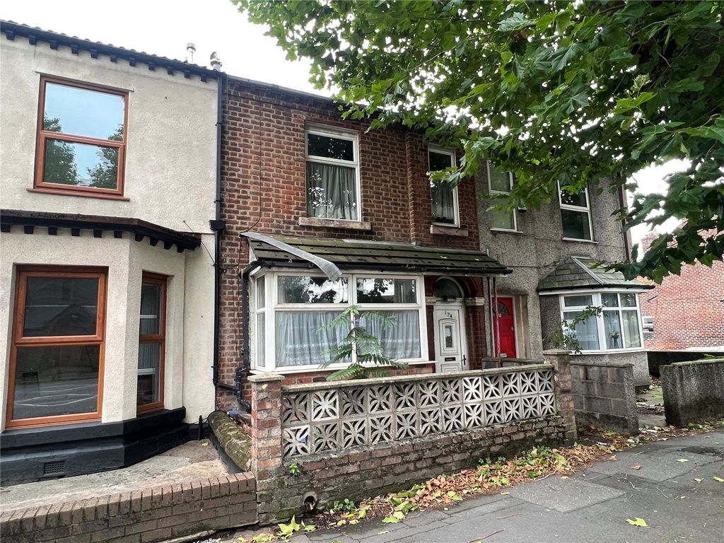 2 bed terraced house for sale in Wilderspool Causeway, Warrington, Cheshire WA4, £145,000 - Zoopla