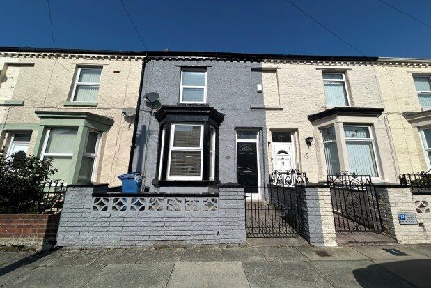 2 bed property to rent in Isaac Street, Liverpool L8, £900 pcm - Zoopla