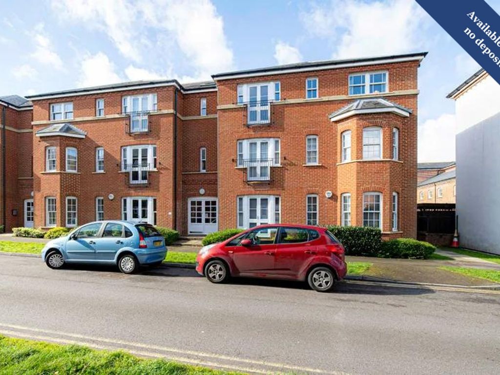 2 bed flat to rent in George Roche Road, Canterbury CT1, £1,200 pcm ...