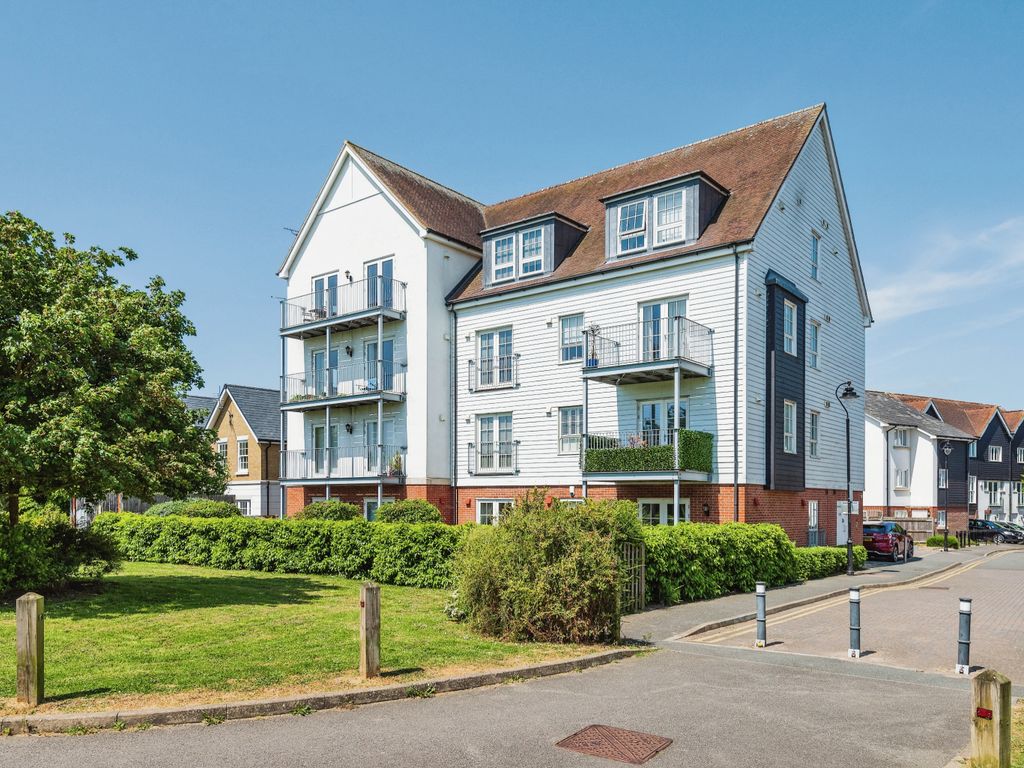 2 bed flat for sale in Ambleside Place, Canterbury, Kent CT2 - Zoopla