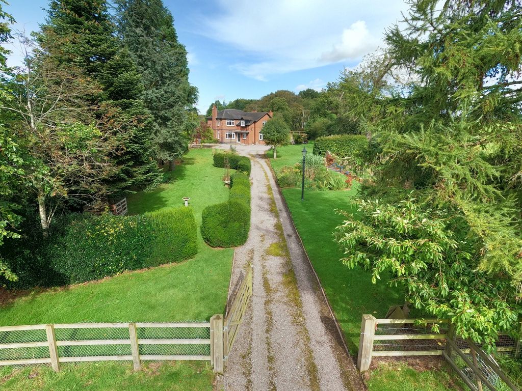 4 bed detached house for sale in Hall Lane, Cotes Heath ST21, £700,000 ...