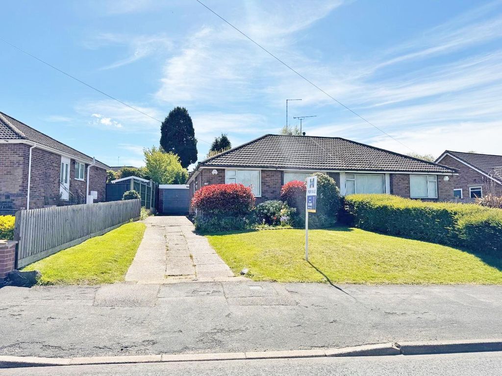 2 bed semi-detached bungalow for sale in Lower Hillmorton Road, Rugby ...