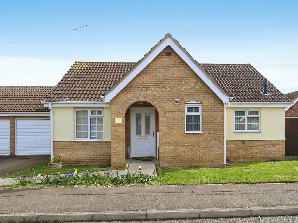 2 Bed Detached Bungalow For Sale In Fleetwood Close March Pe15 £