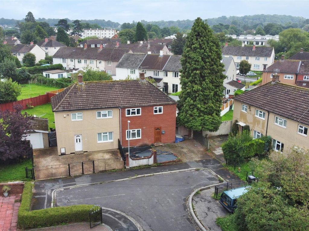 3 Bed Semi Detached House For Sale In Birdale Close Henbury Bristol