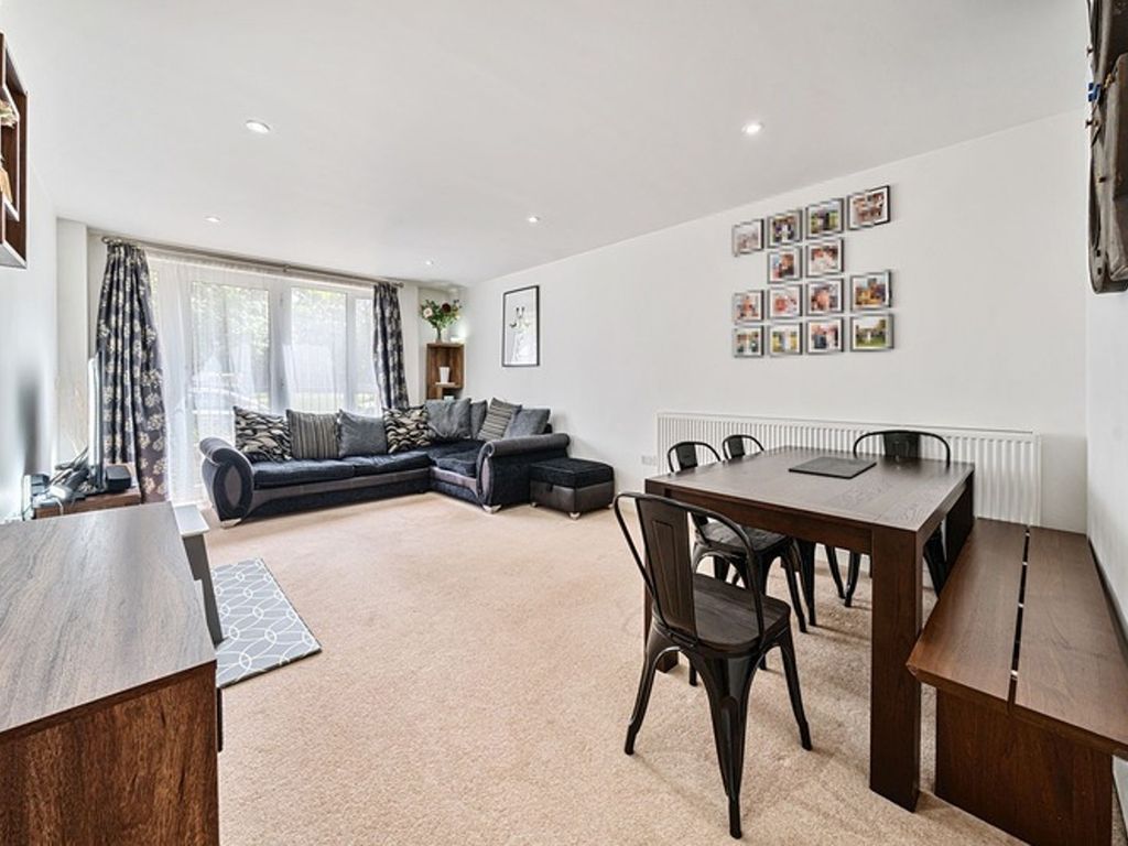 2 bed flat for sale in 2 Brickfield Road, London SW4, £530,000 - Zoopla