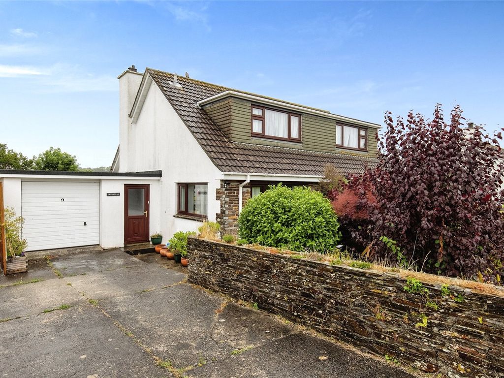 4 bed detached house for sale in Meadow Head, Wadebridge, Cornwall PL27 ...