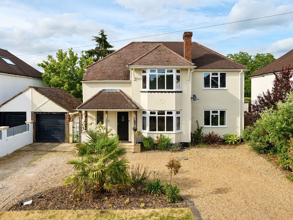 4 bed detached house for sale in Clock House Close, Byfleet, West ...