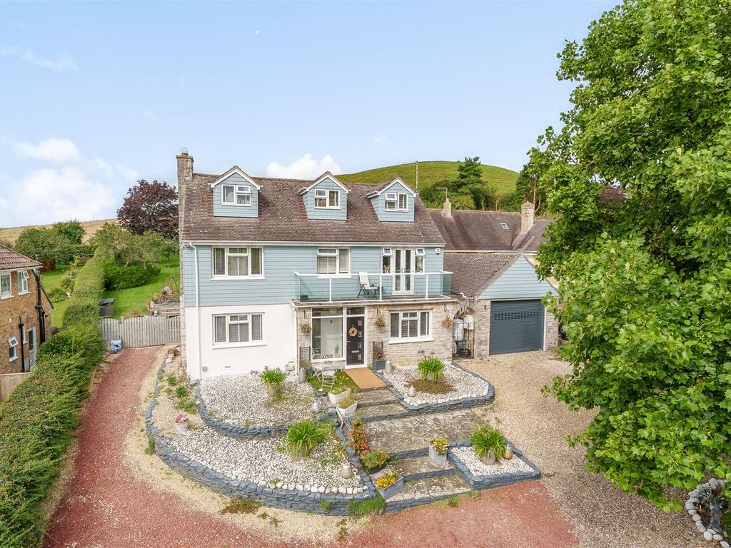 5 Bed Detached House For Sale In Coombe Valley Road Preston Weymouth
