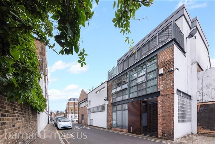 2 bed flat to rent in Palfrey Place, Kennington, London SW8 - Zoopla