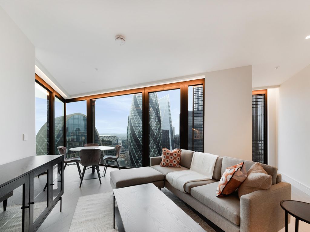 2 bed flat to rent in One Bishopsgate Plaza, Houndsditch, London EC3A ...